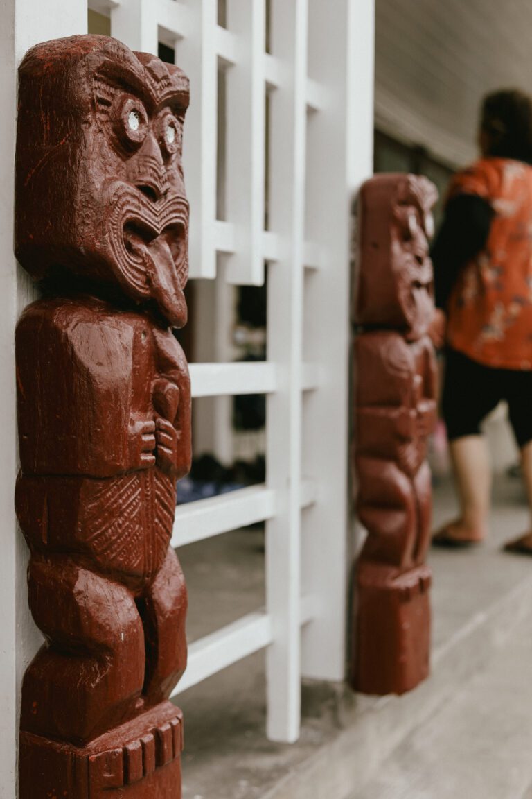 Te Maramataka: A way to live and know – AKO